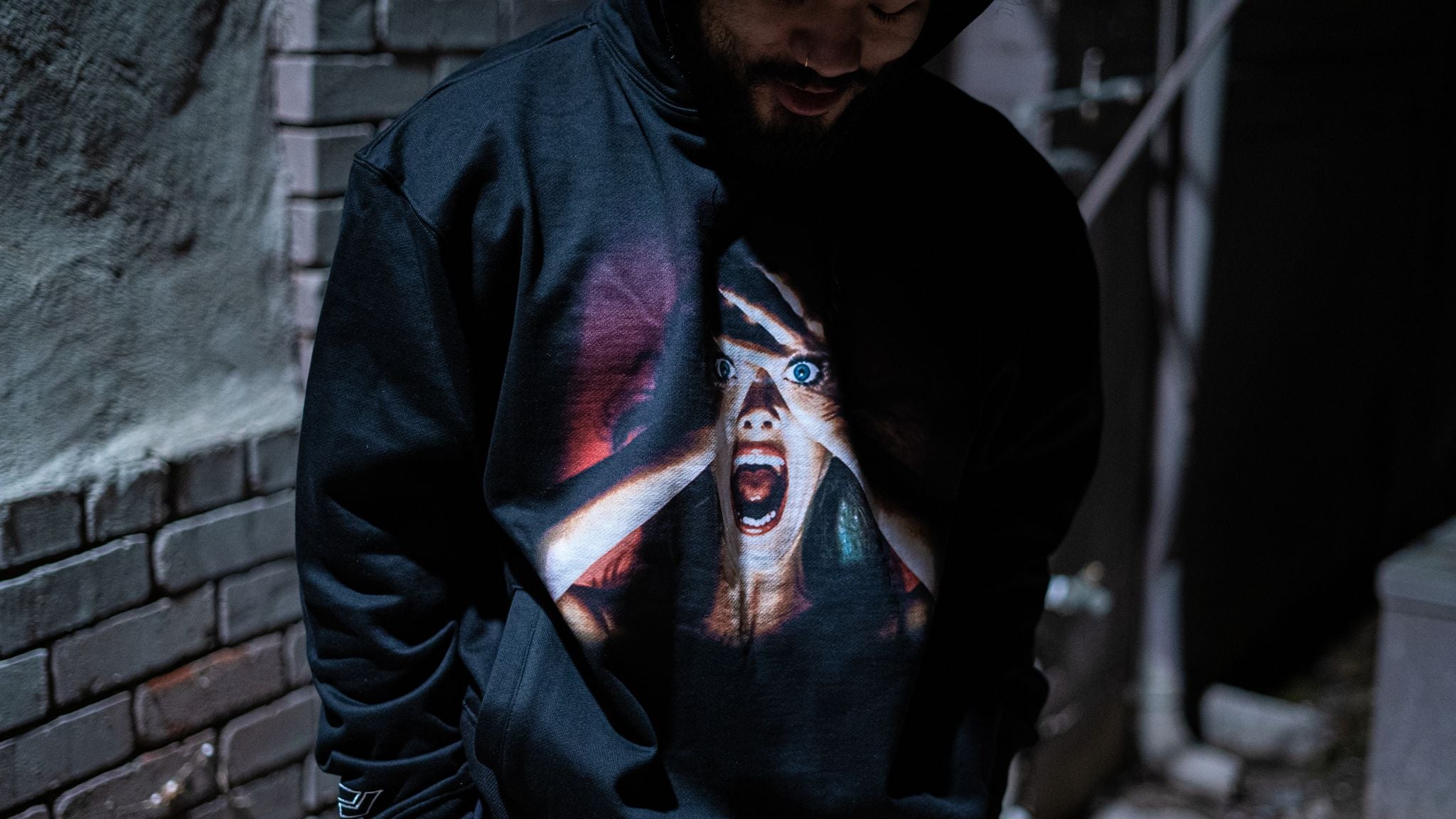 SCARY HOURS – SMPL ind.